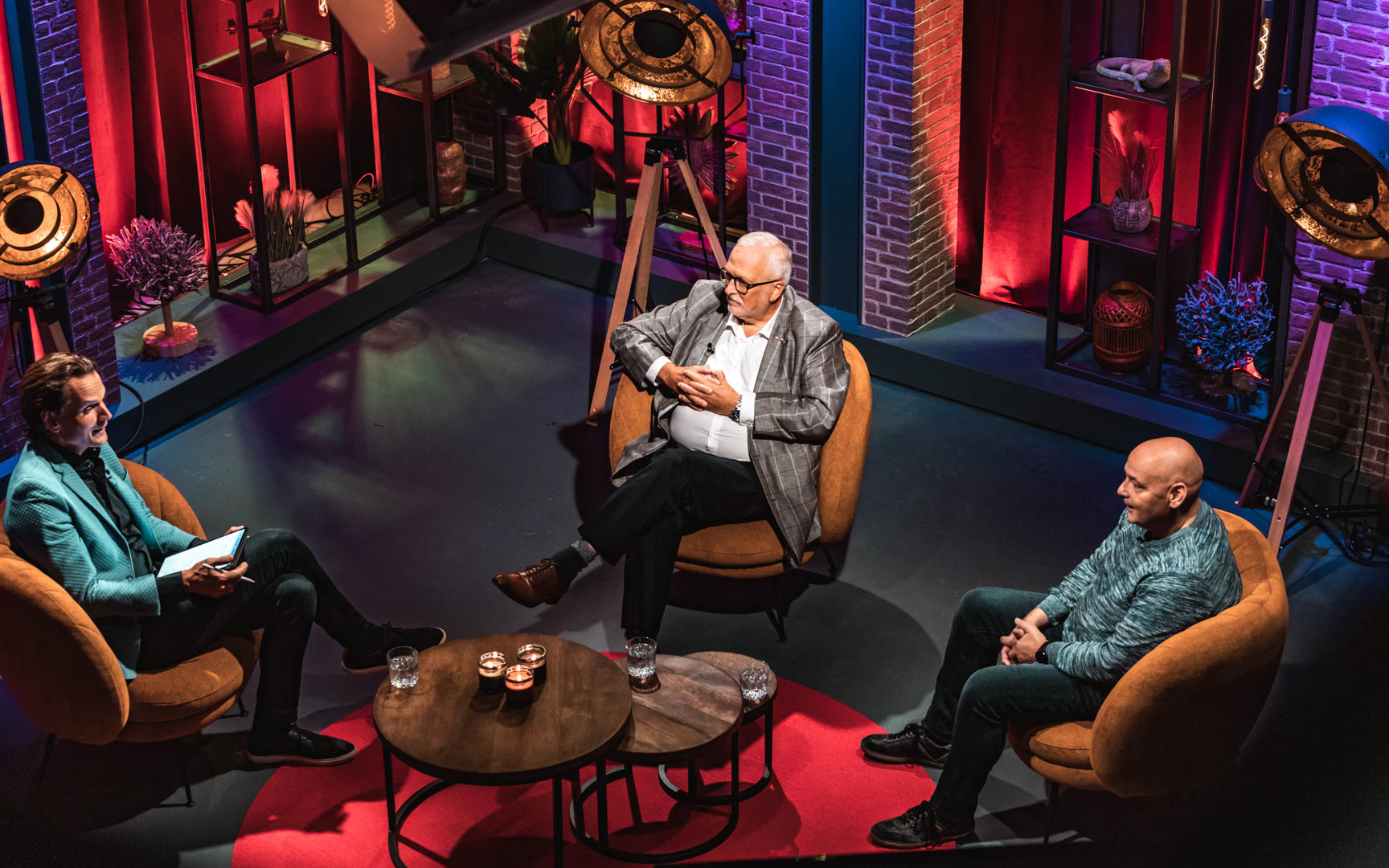 Q Studio's - Ontdek de filmstudio's bij Q Broadcasting